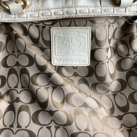 Coach | Bags | Authentic Coach White Leather Shoulder Bag | Poshmark